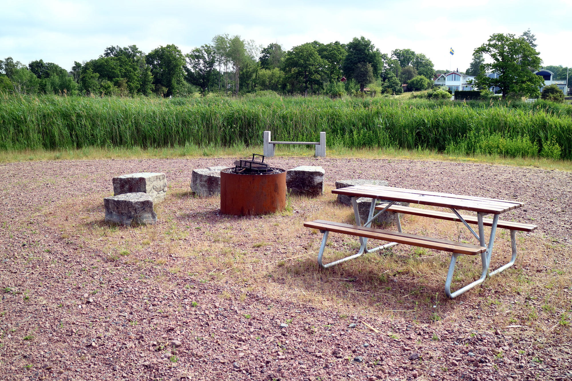 Grillplats I vid Färjestadens dämme